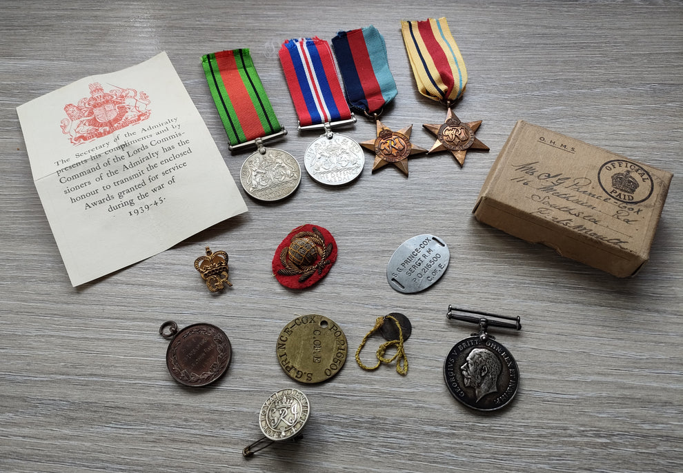 WW1/WW2-Memorabilia collection from a Royal marine artillery bugler ...