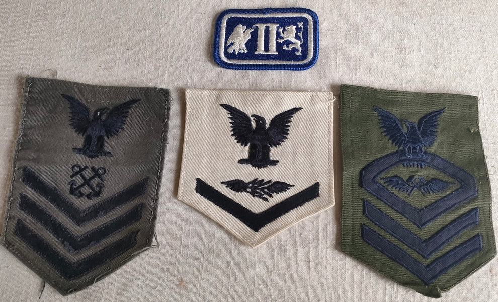 WW2-United States Navy & Army Military insignia – Antiques Medals Militaria